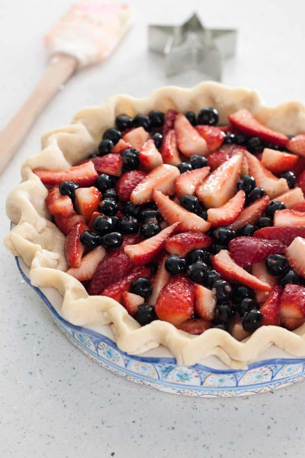 Mixed Berry Pie (with Strawberries and Blueberries) - Wild Wild Whisk