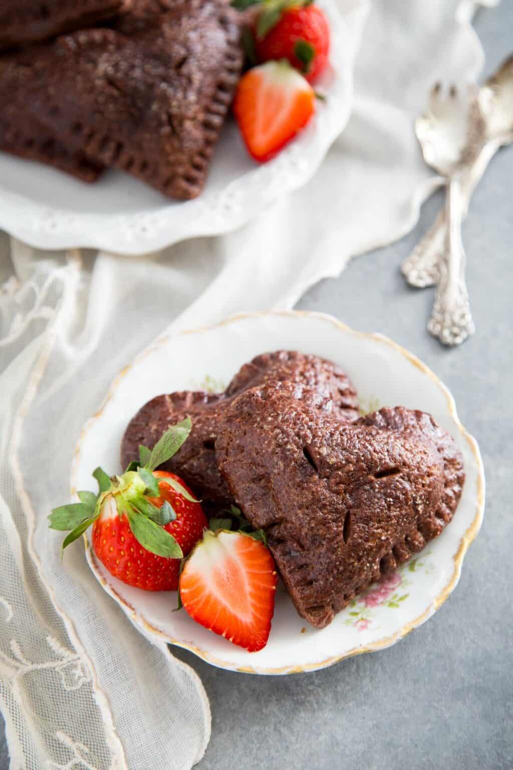 Homemade Chocolate Pie Crust Recipe - Wild Wild Whisk